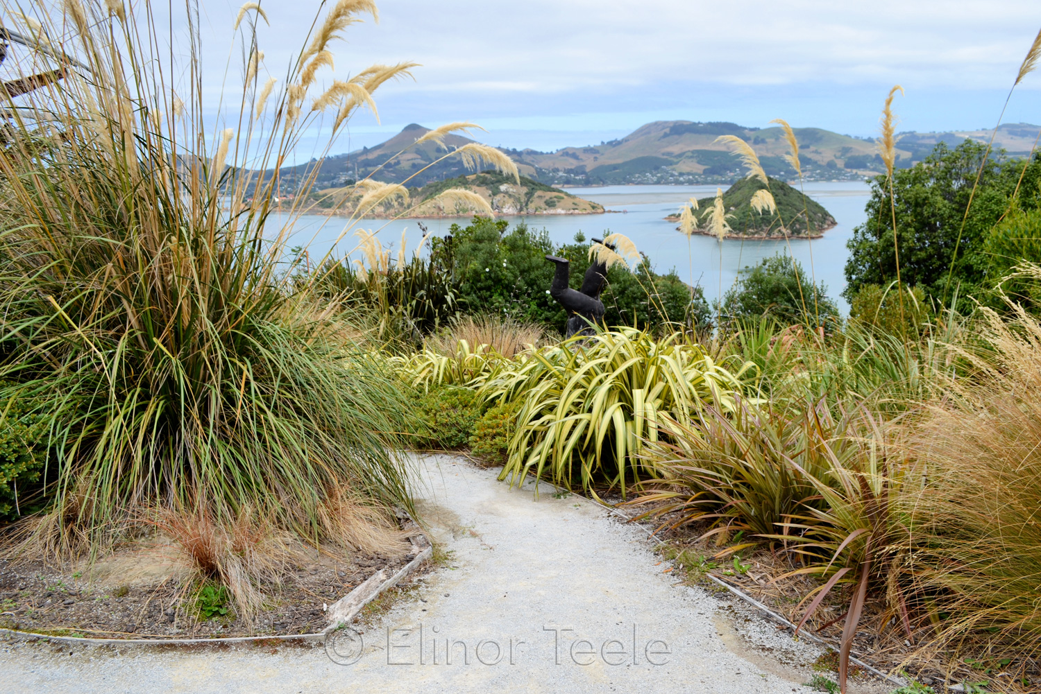 Ralph Hotere Sculpture Garden, Port Chalmers, New Zealand 1 - Squam ...